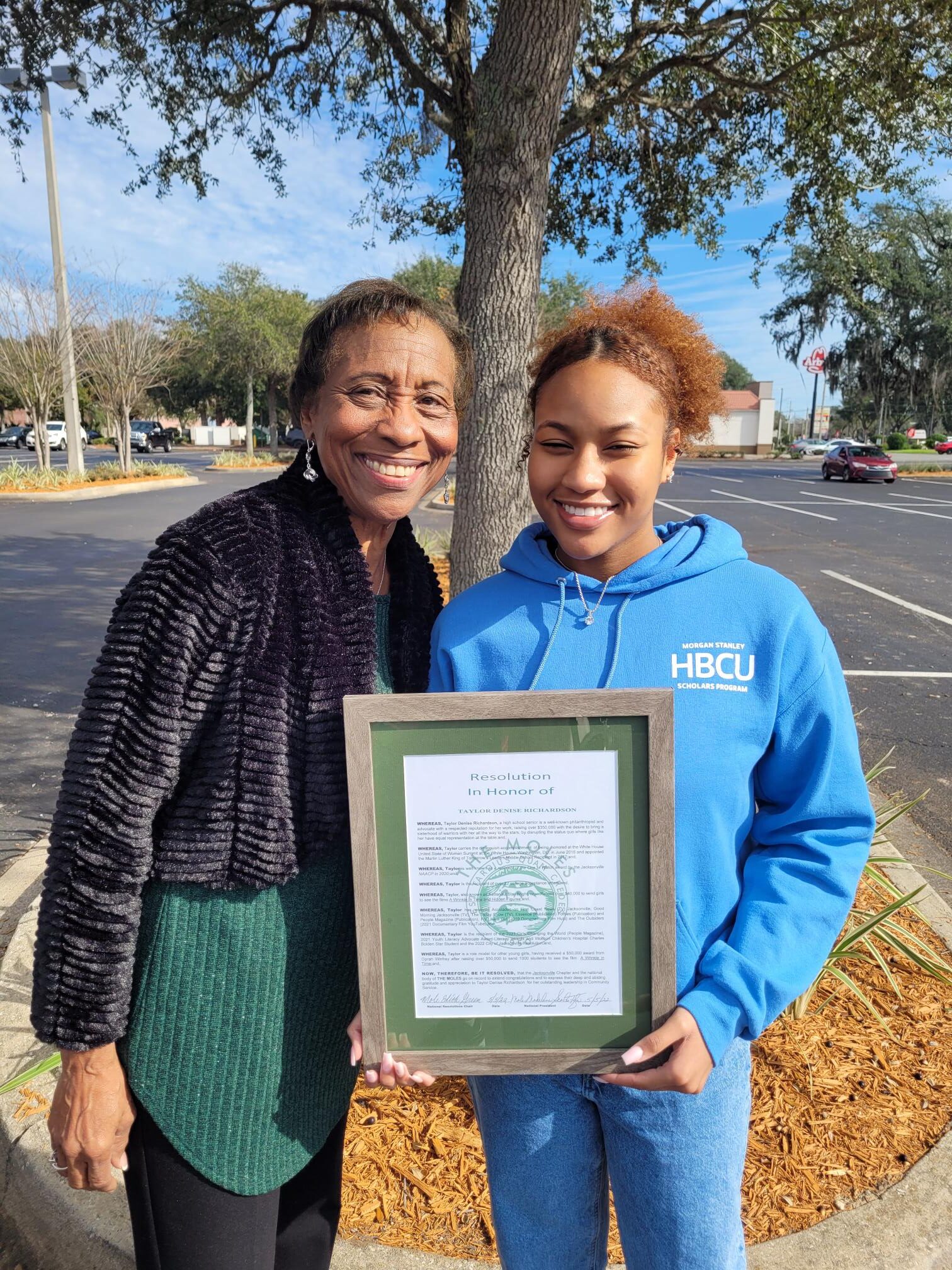 Aspiring Higher Taylor Richardson Receives Mole's Resolution Award ...
