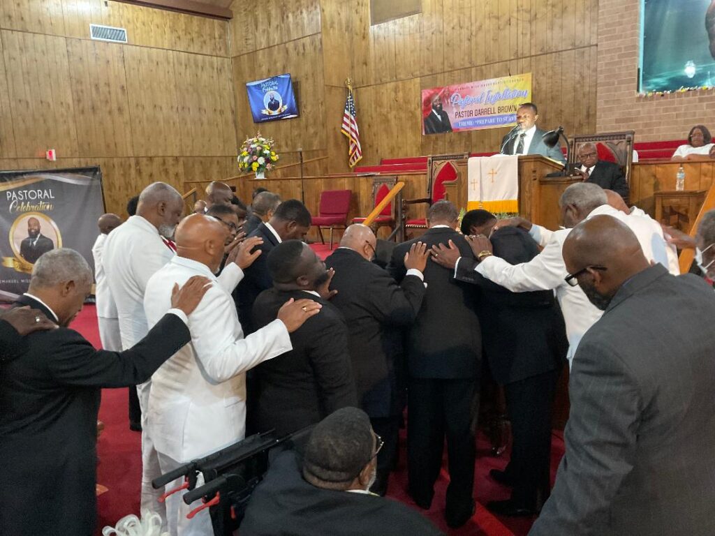 Emanuel Installs New Pastor - Free Press of Jacksonville