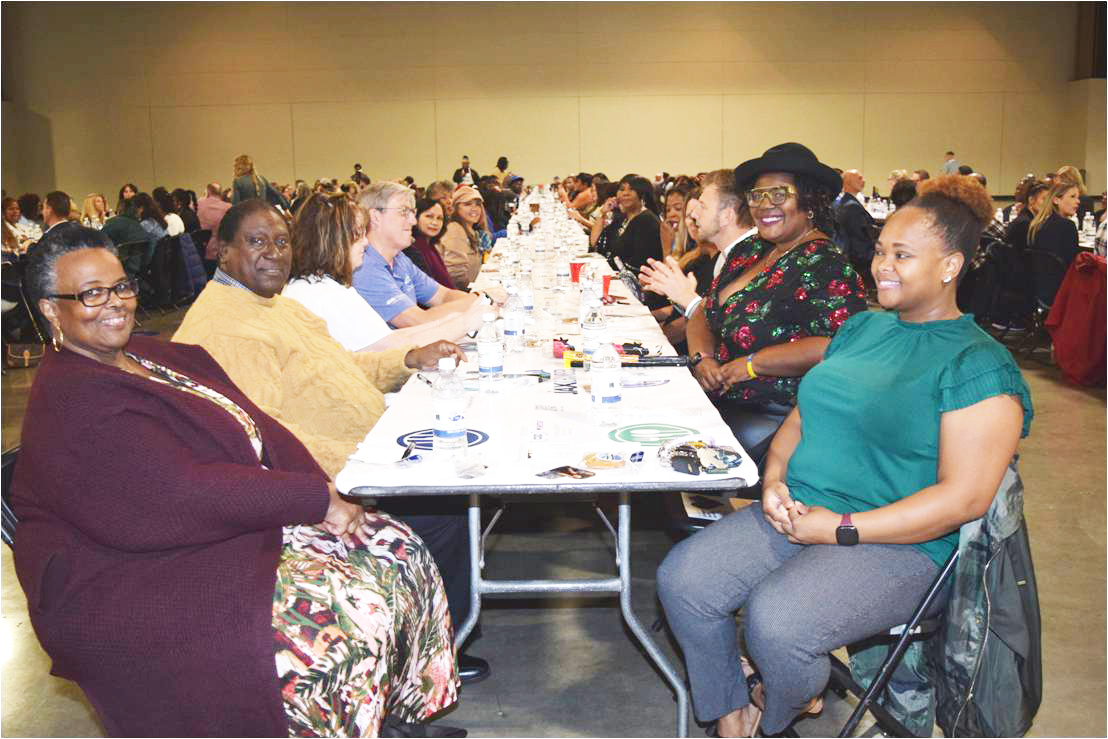 Longest Table Opens Dialogue Connecting Communities - Free Press of ...
