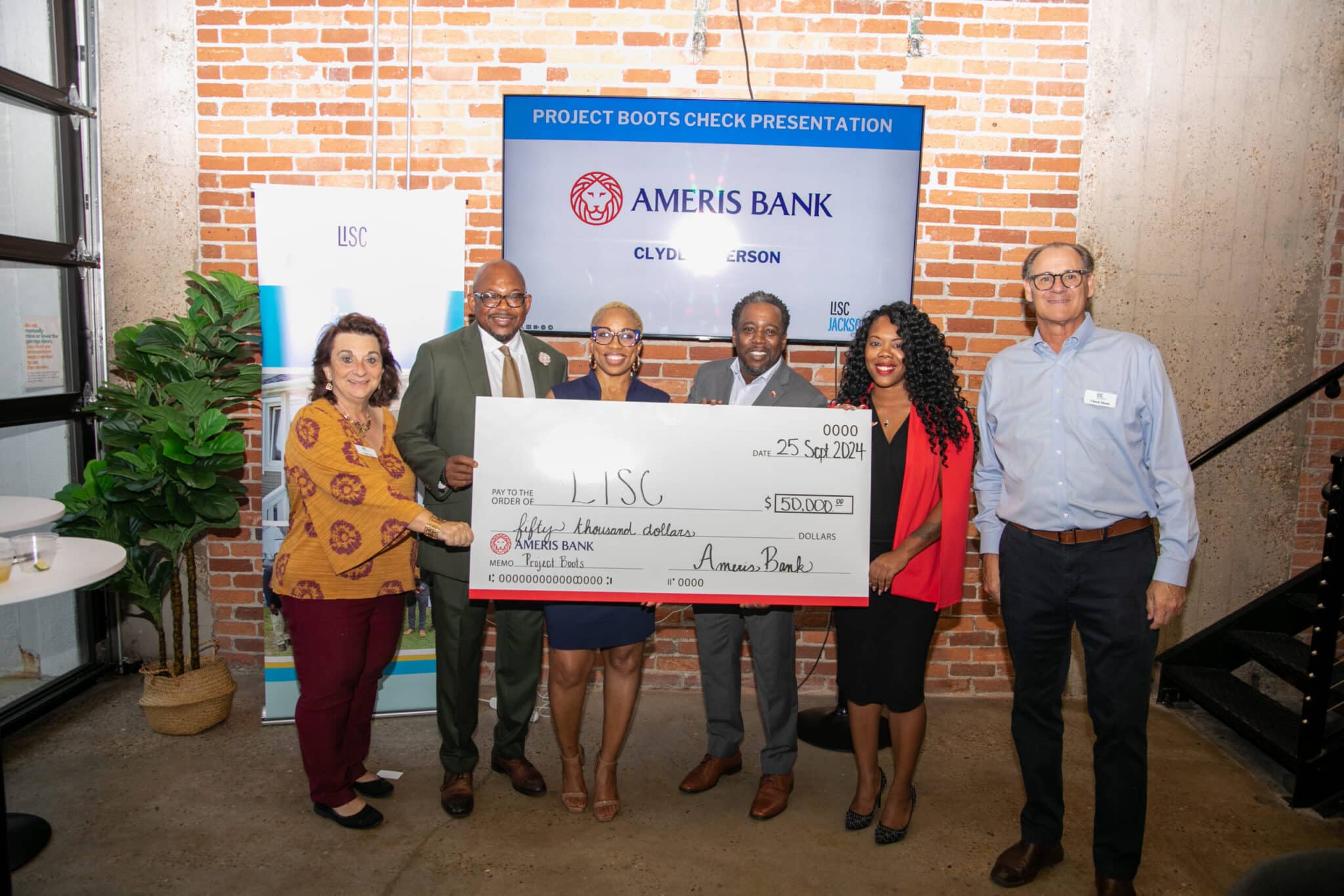 Ameris Bank Distributes $450,000 Grant to LISC Jacksonville to Support ...